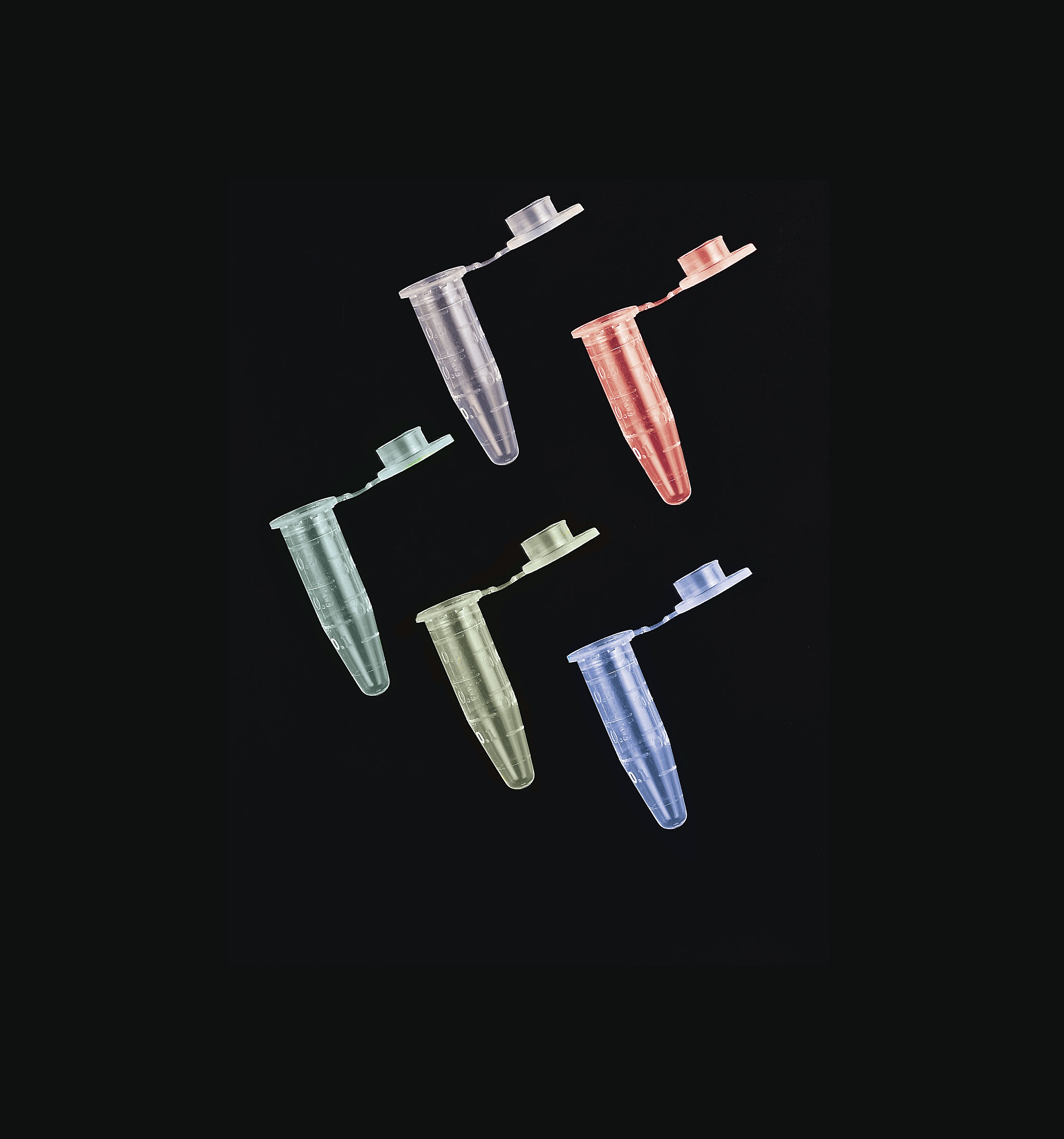 Tubo para PCR, 0,5ml graduado, tapón plano. DELTALAB. Color: Natural ...